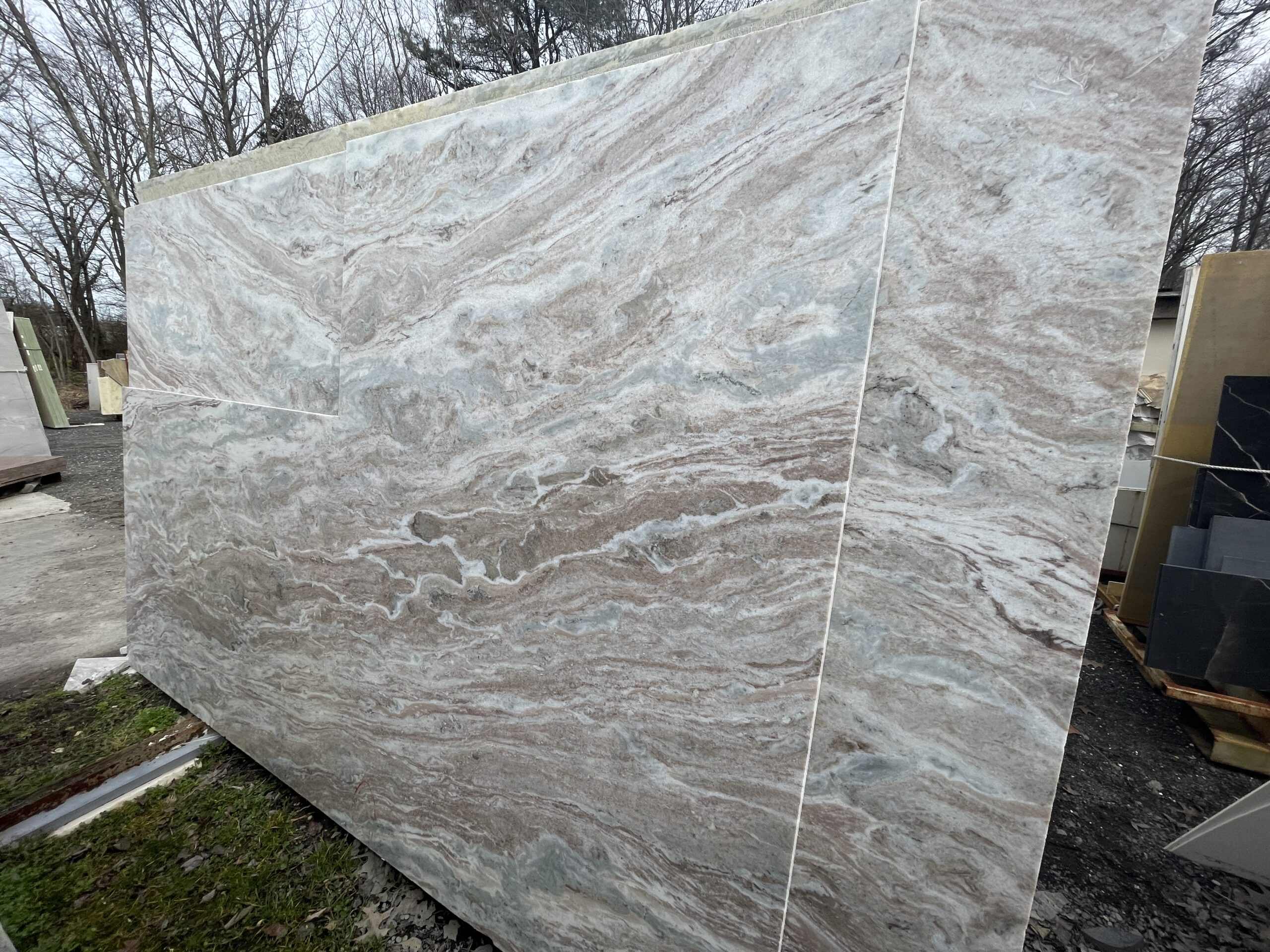 Quartzite Countertop Selection in New Jersey - Filling Marble & Tile